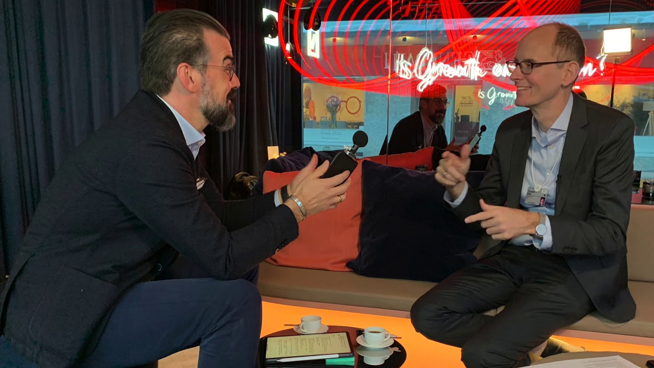 Davos Daily 4 – Torsten Slok and Sebastian Krämer-Bach - YouTube