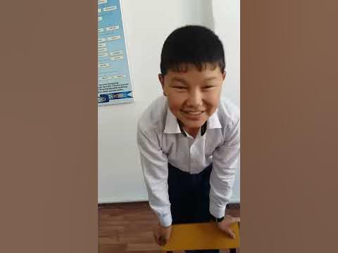 Робот би - YouTube