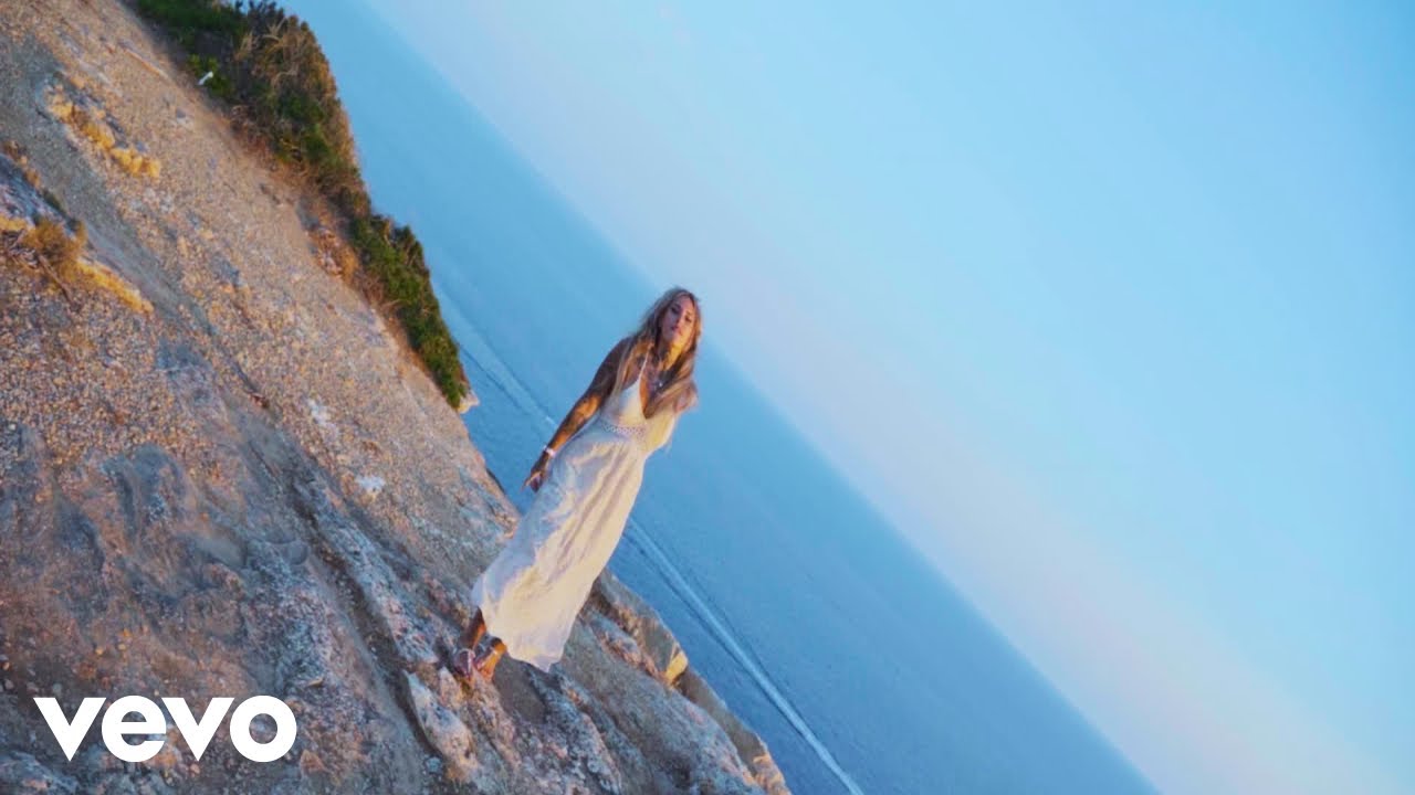 Vanessa Marie Hay - eyes OFF you (Big droper Remix) (Official Music ...