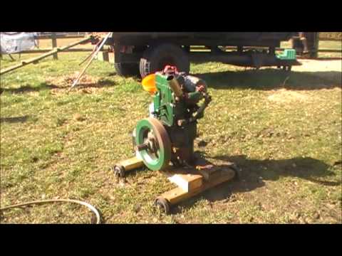 Lister SW1 Diesel Stationary Engine - YouTube