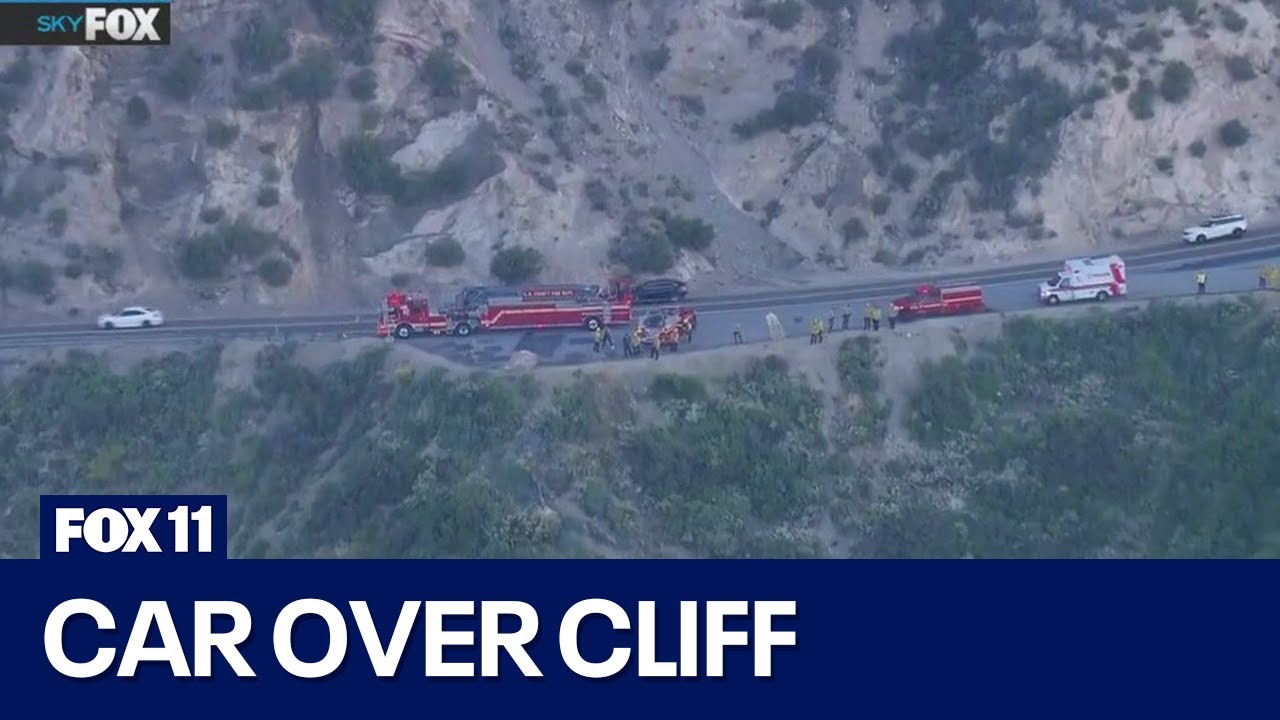Car goes over side on Angeles Crest Highway - YouTube