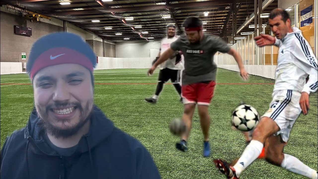 KING GABE PULLS UP TO INDOOR??😱⚽️ - YouTube