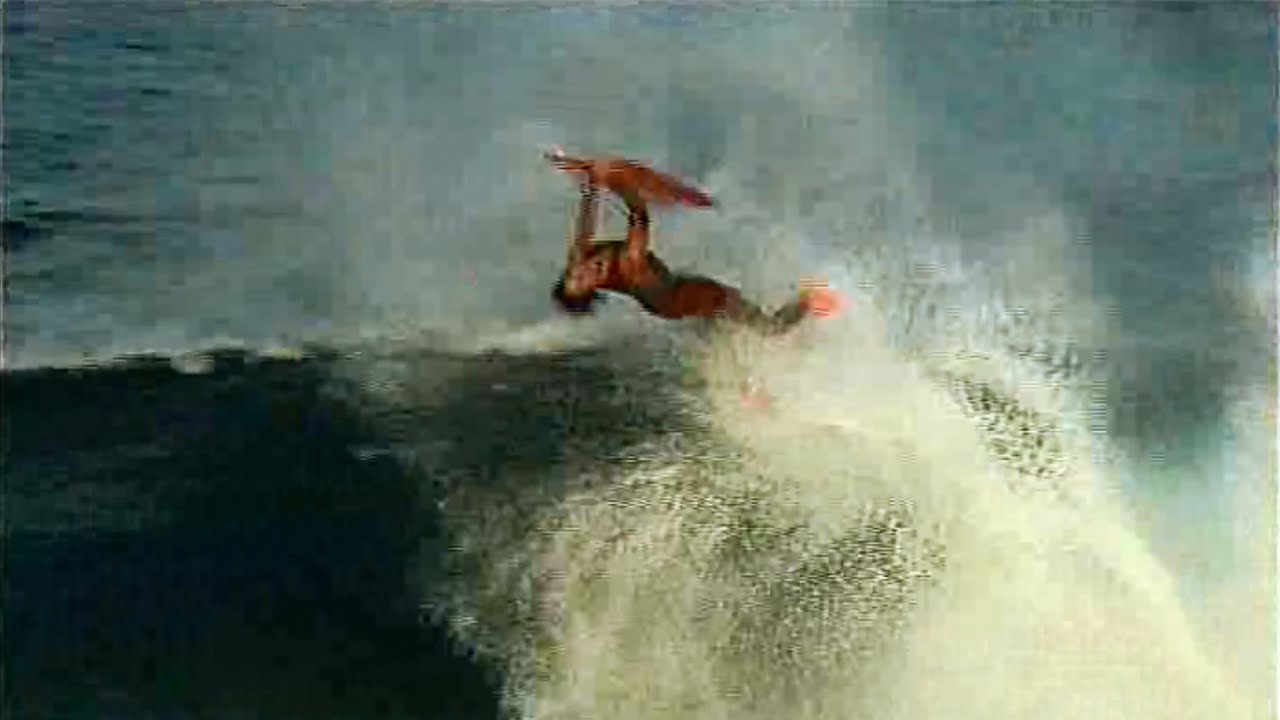 Tension 4 Bodyboard − Guilherme Tâmega - YouTube