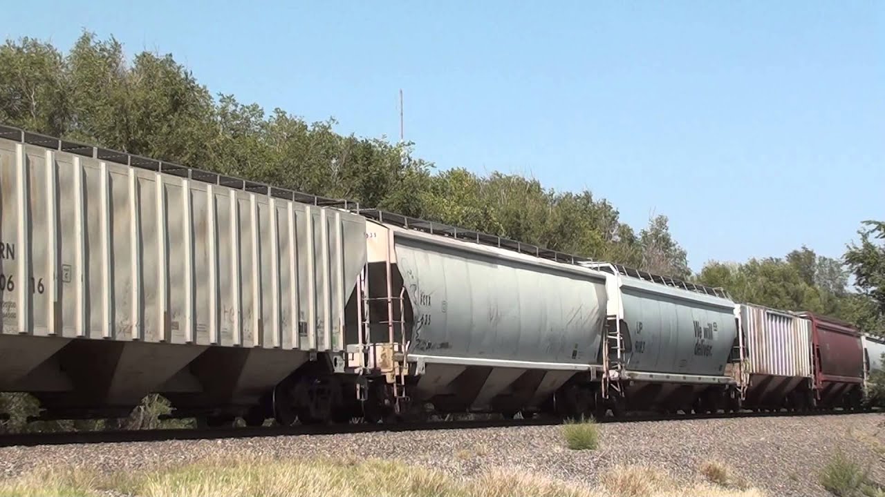 westbound Kansas grain train on the GSR 09/16/2014 - YouTube