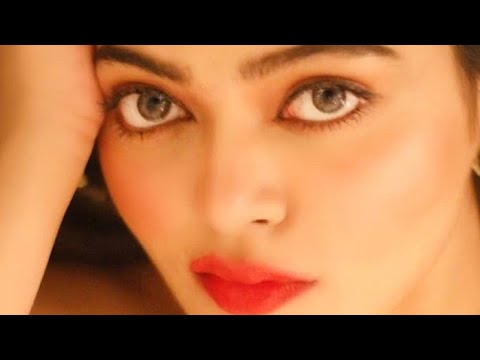 Indian Glamorous Actress Neha Amandeep Beautiful Lips Closeup - YouTube