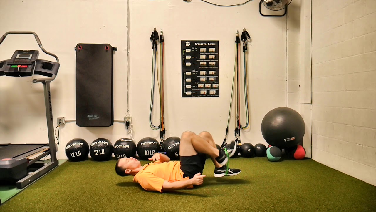 Glute Bridge Single Leg w Mini Band Hip Flexion - YouTube