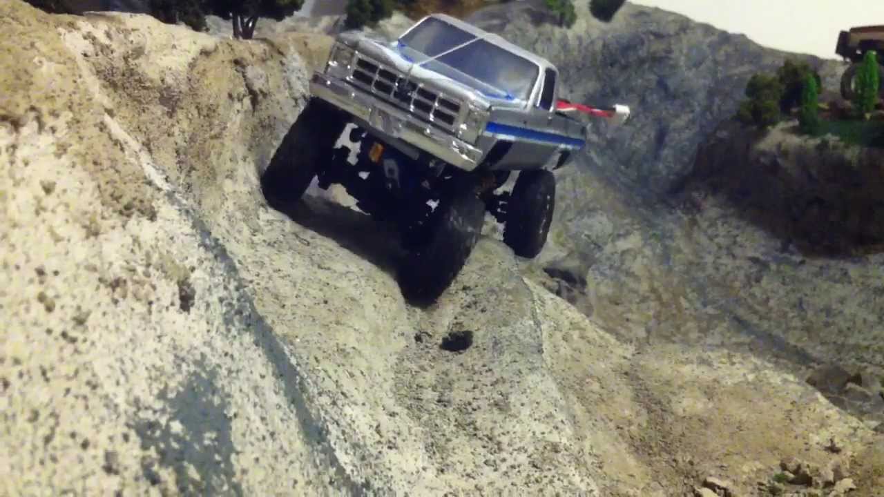 Basement micro crawler course - YouTube