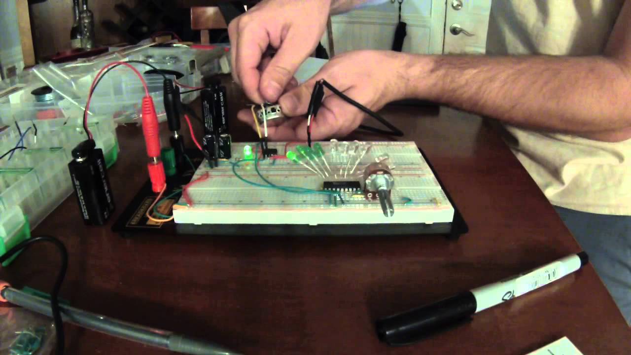 Led volume meter - YouTube