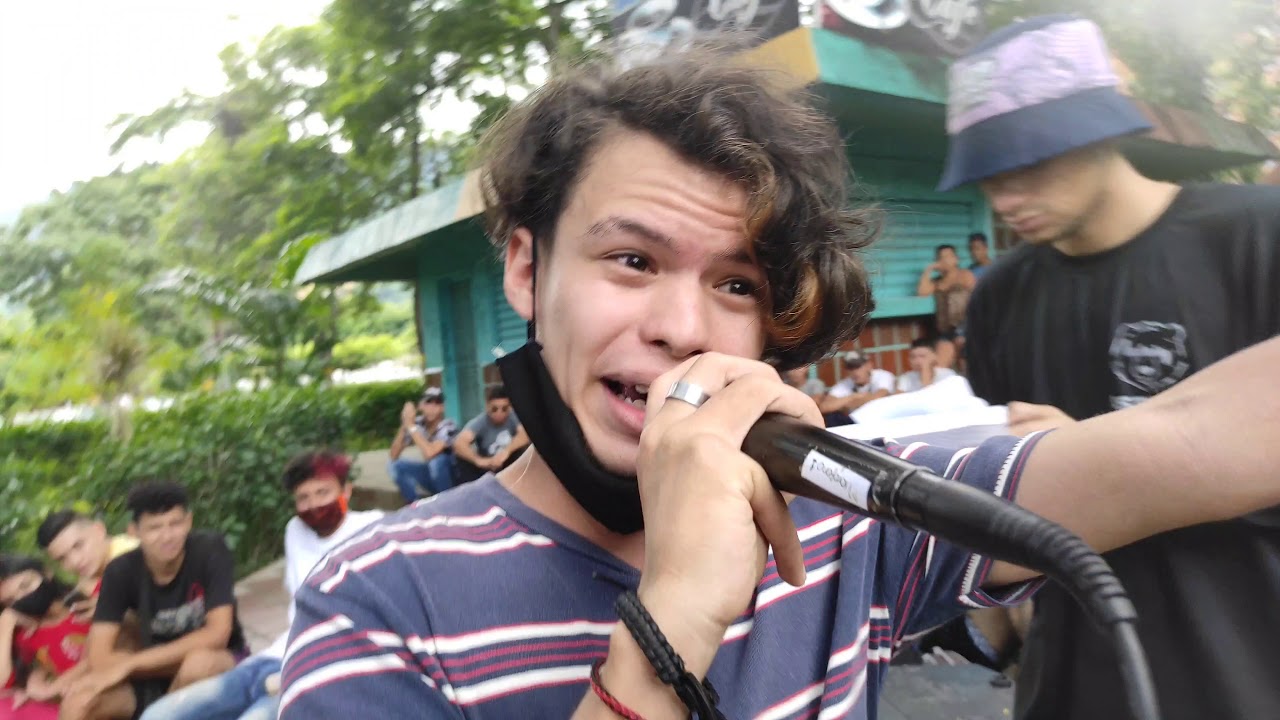 SINKFONIA vs MCFLY | REY DE LA HERA EXPLICITA | FREESTYLE VALERA 2020 ...