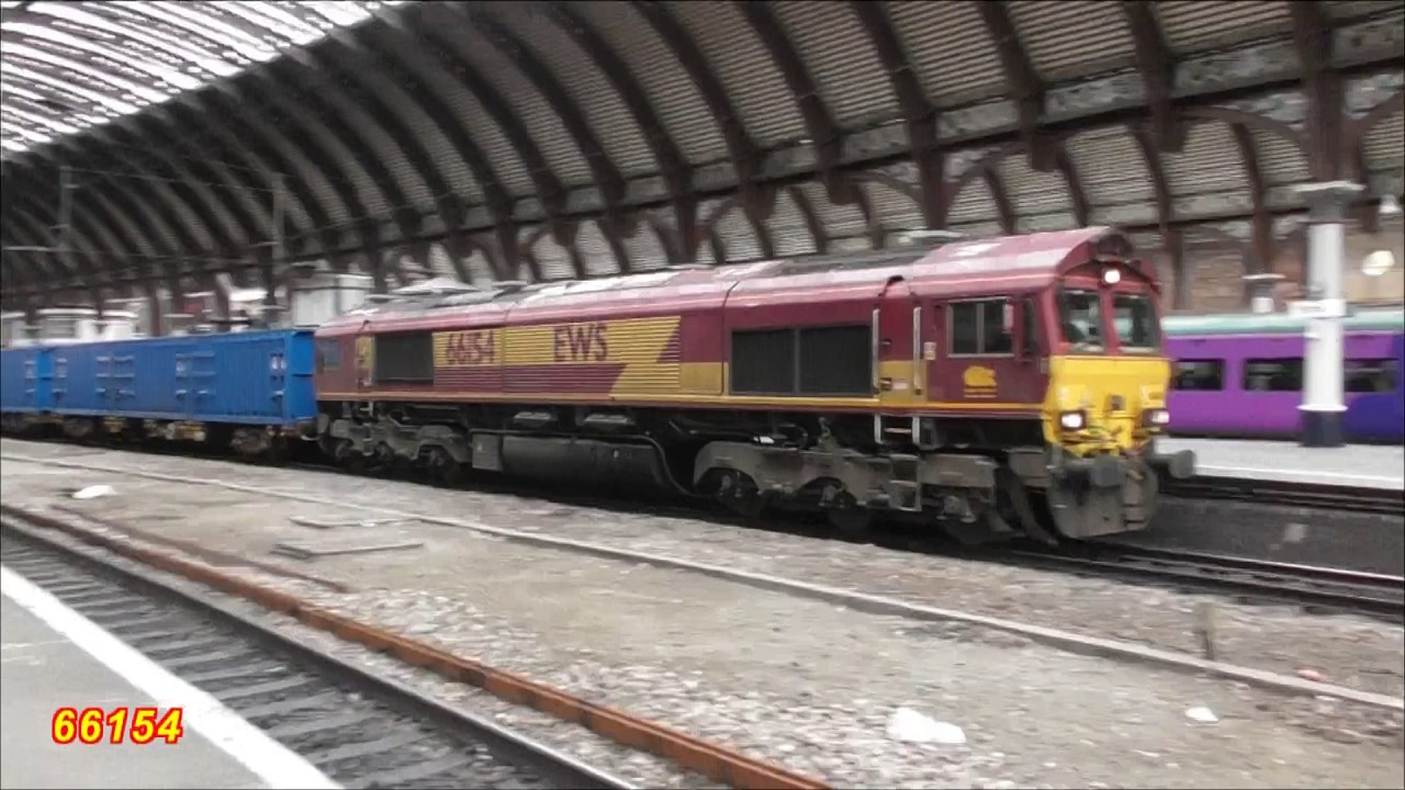 Class 66 Diesels at York - 66738, 66154 & 66596 - 8th Novemeber 2016 ...