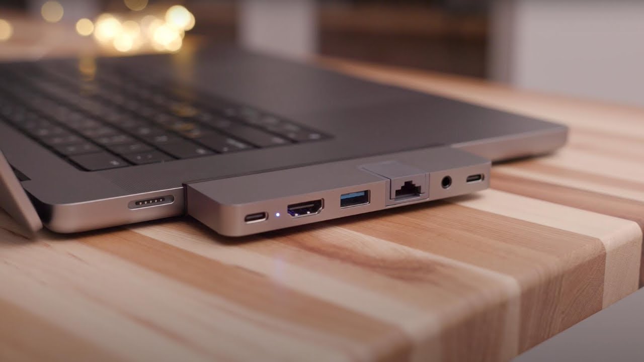 HyperDrive DUO PRO 7-in-2 USB-C Hub for 2021 MacBook Pro - YouTube