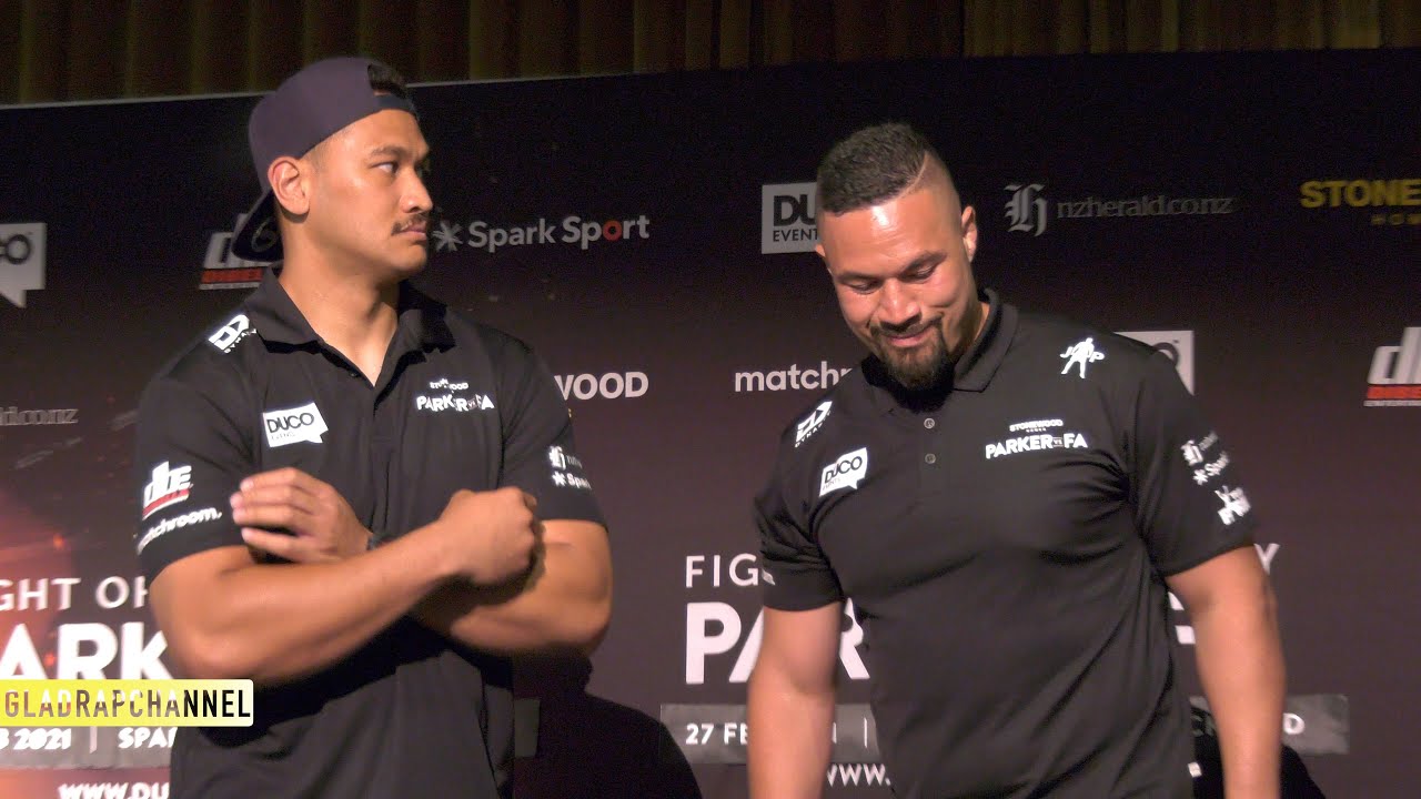 Joseph Parker grimaces in pain during stare down with Junior Fa ...