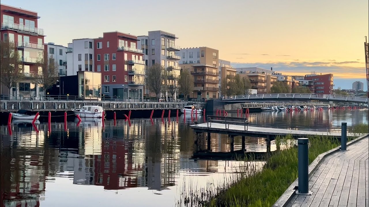 Stockholm Walks: Sickla Kanal at sunset - YouTube