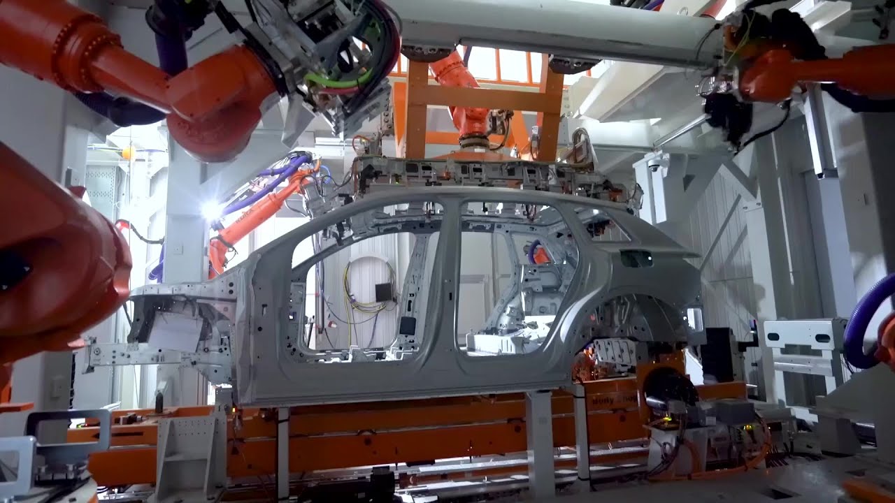 Audi FAW NEV Co. Factory Changchun – Body shop - YouTube