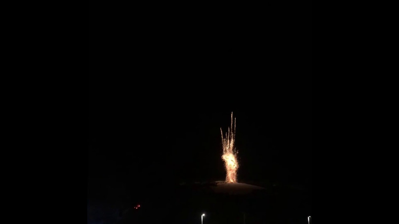 Record-breaking firework attempt - YouTube