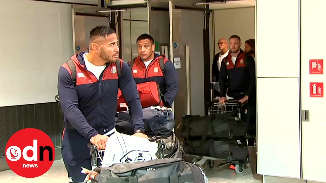 England Rugby Team Cheered at Heathrow Despite World Cup Final Defeat ...