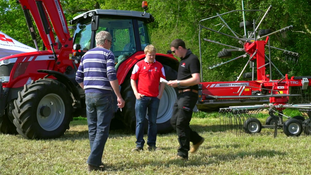 Massey Ferguson Rake in Action - YouTube
