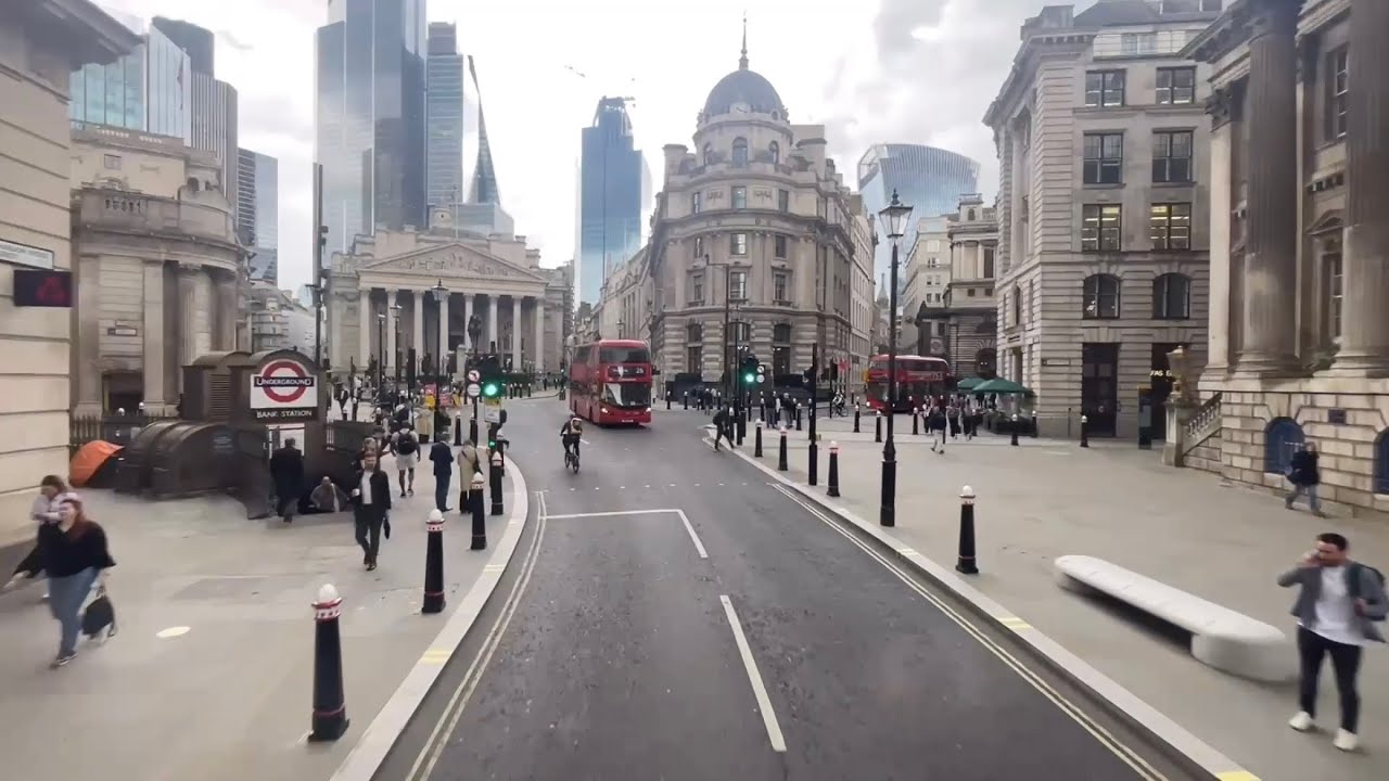 FULL ROUTE VISUAL | London Bus Route 26: Victoria - Hackney Wick | SN16 ...