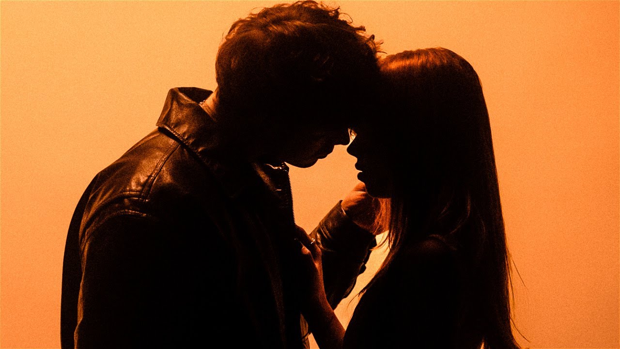 Motyl - Daj mi znać (prod. WOLF HOUSE) - YouTube