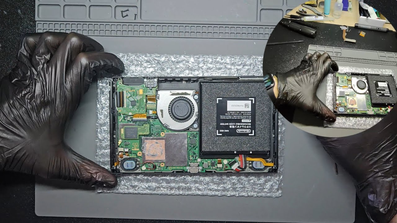 Replacing a LCD Screen on Switch (Customer Repair) - YouTube