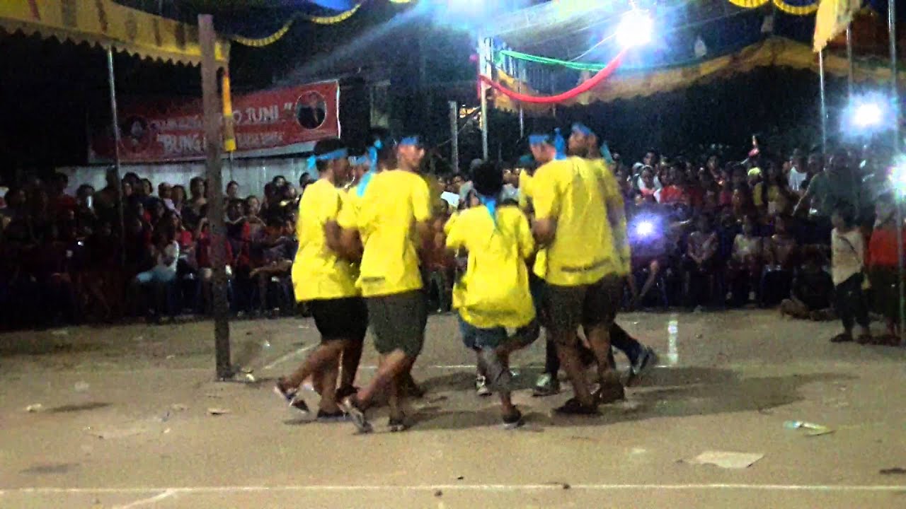 Dero Kreasi Toraja Loa Janan - YouTube