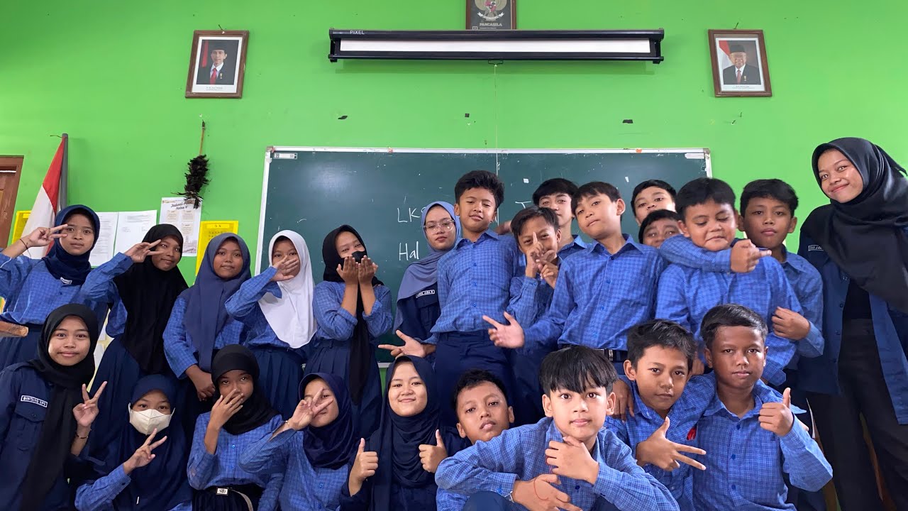 Teaching practice in elementary school using english_how much is it ...