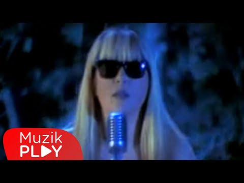 Zerrin Özer - İftira (Official Video)