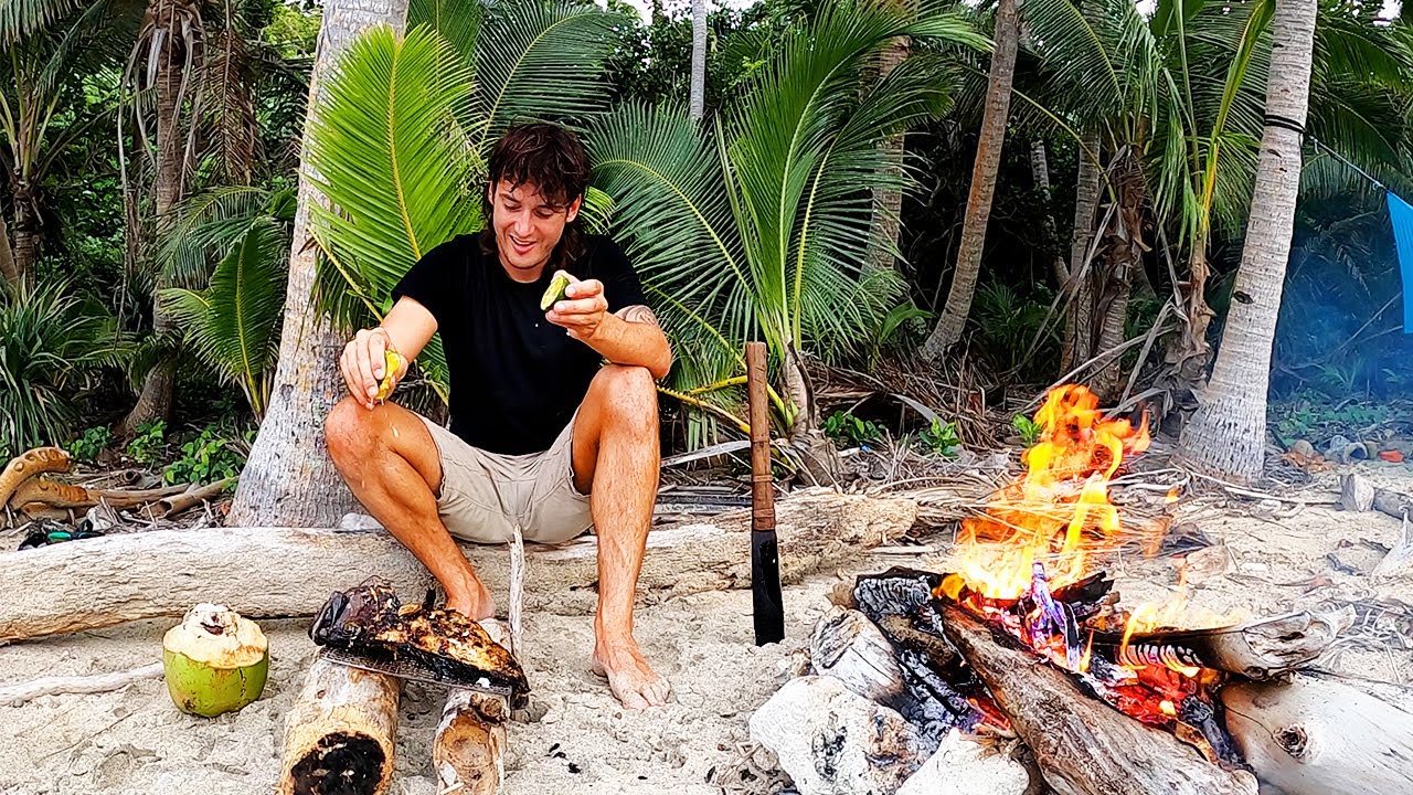 3 Days Solo Remote Island Survival Spearfishing - Day 2 - YouTube