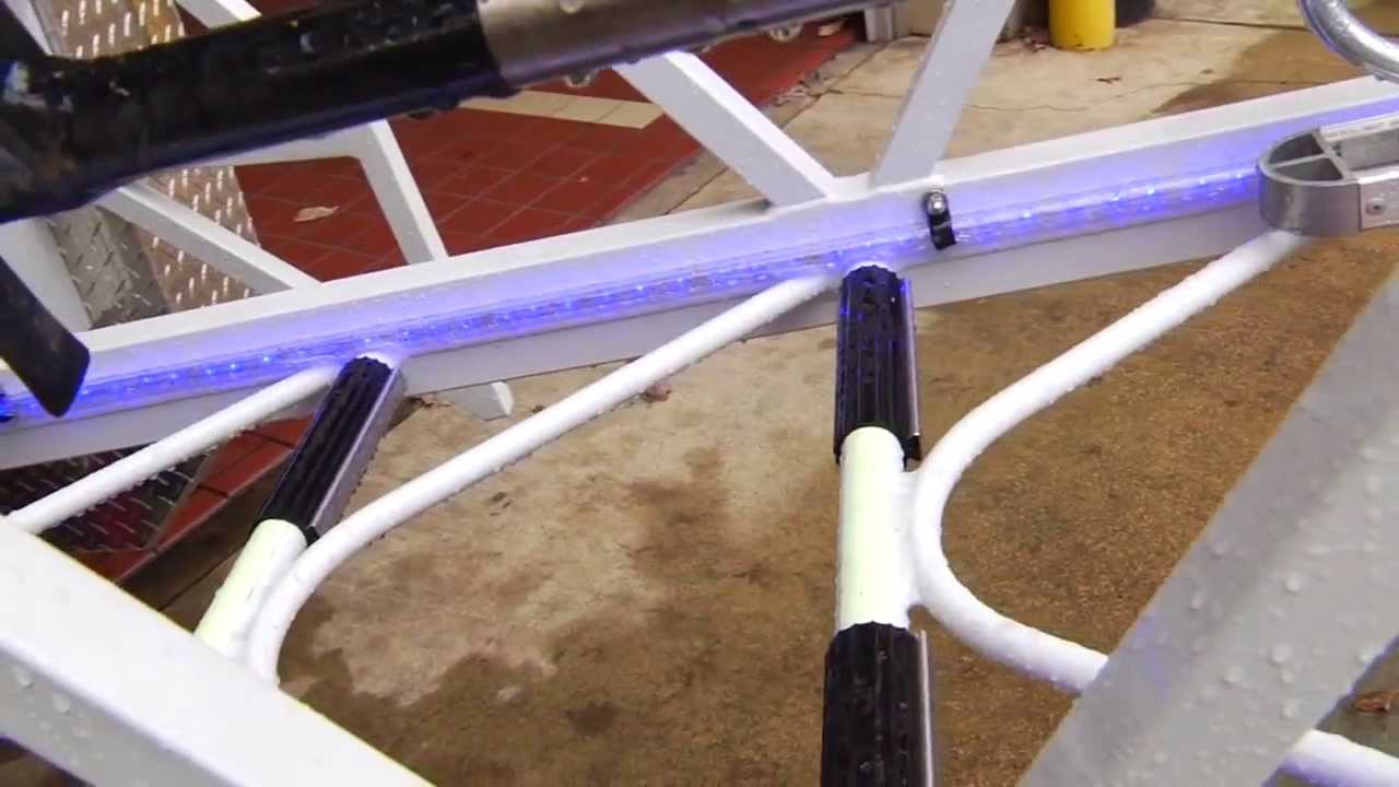 Spartan ERV Aerial Ladder Illumination - YouTube