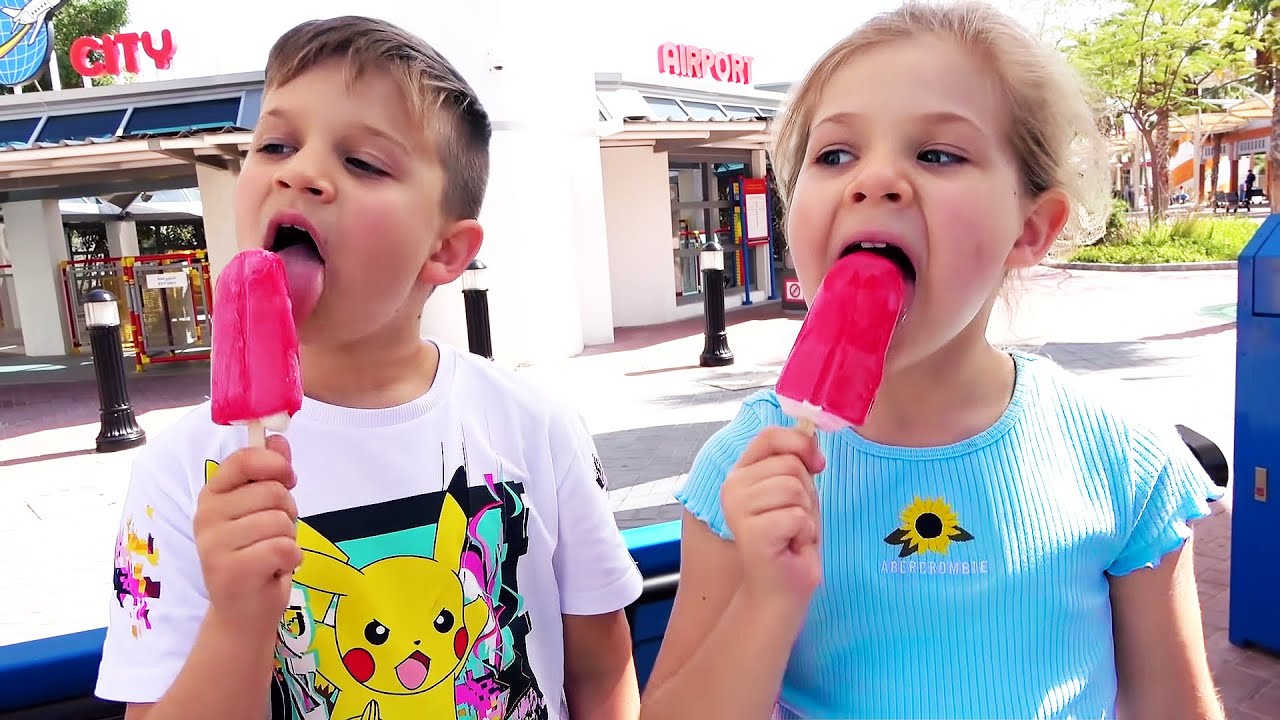 Diana Dan Roma Bersenang-Senang Dan Memainkan Games Yang Beragam Di ...