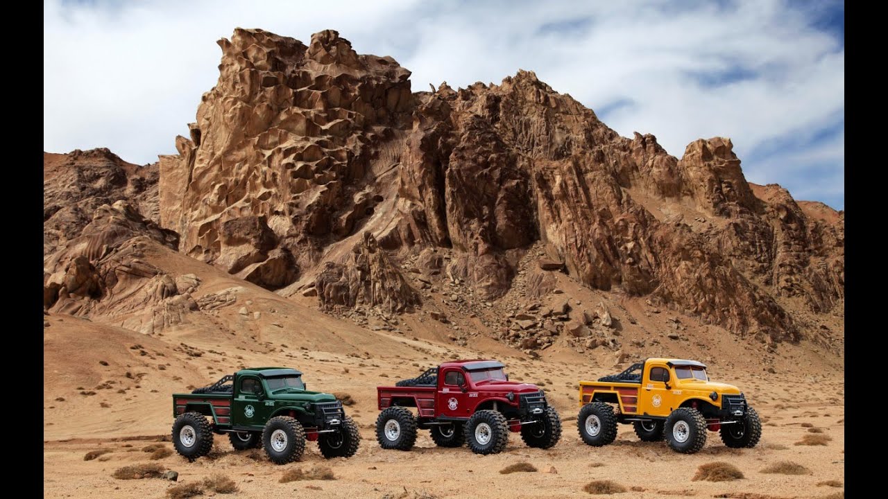 RGT 1/10 CHALLENGER ROCK CRAWLER - YouTube