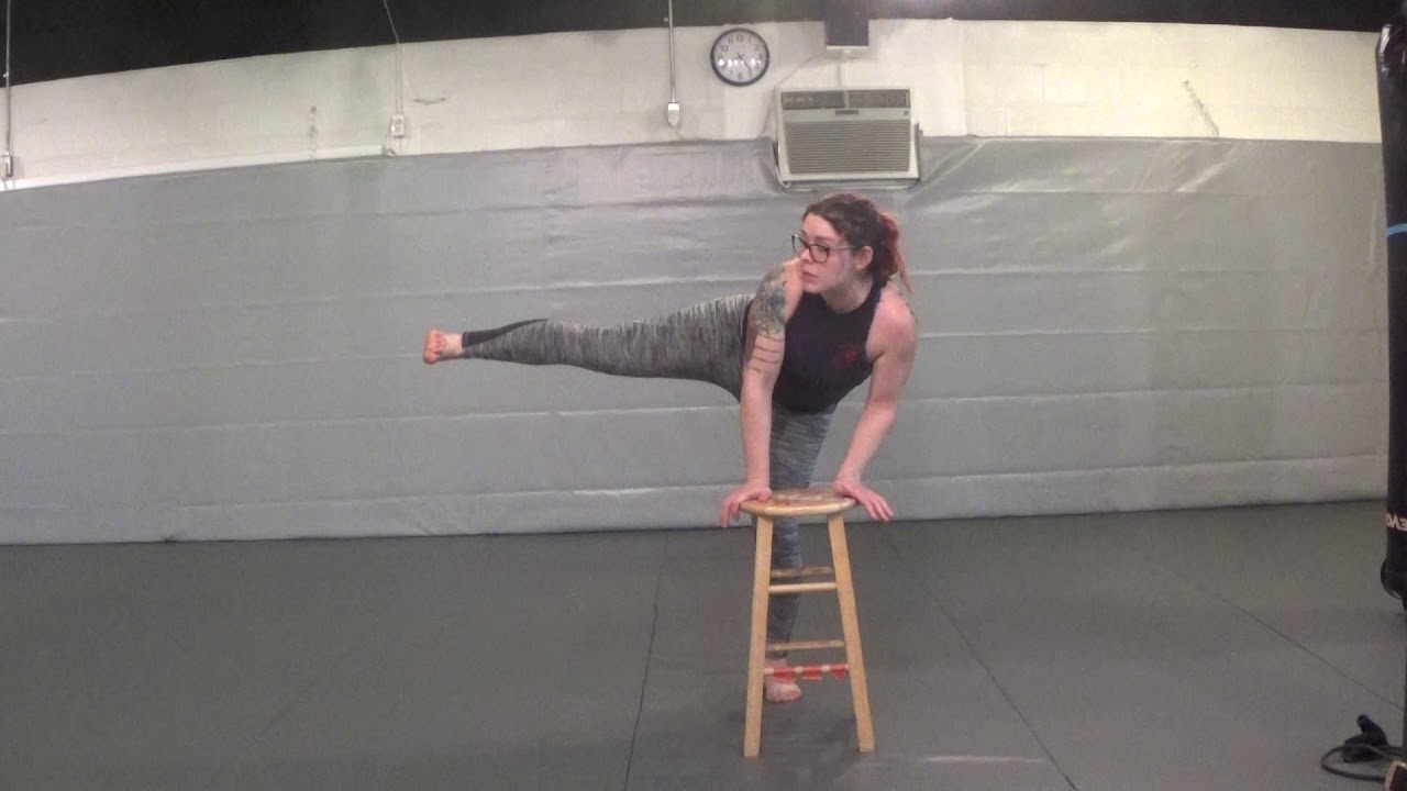 Lateral Leg Pulses - YouTube