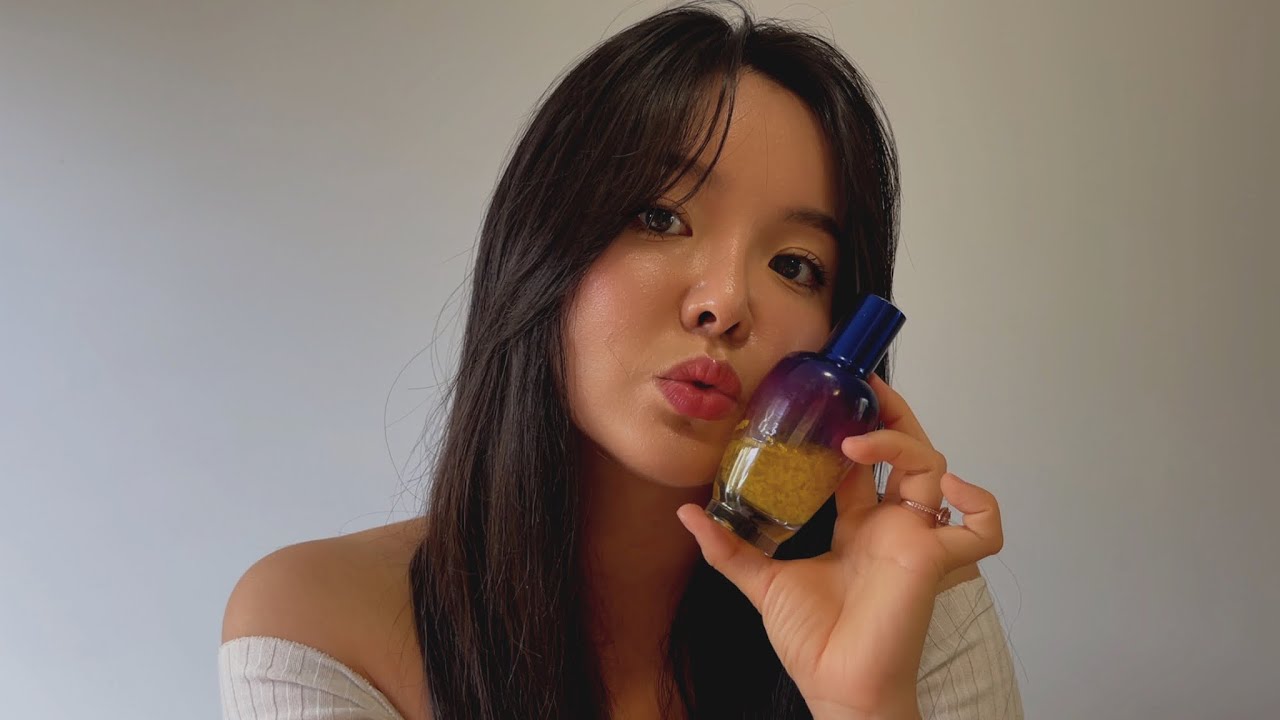 ASMR Soft Tapping with Mouth Sounds 😪💤 - YouTube