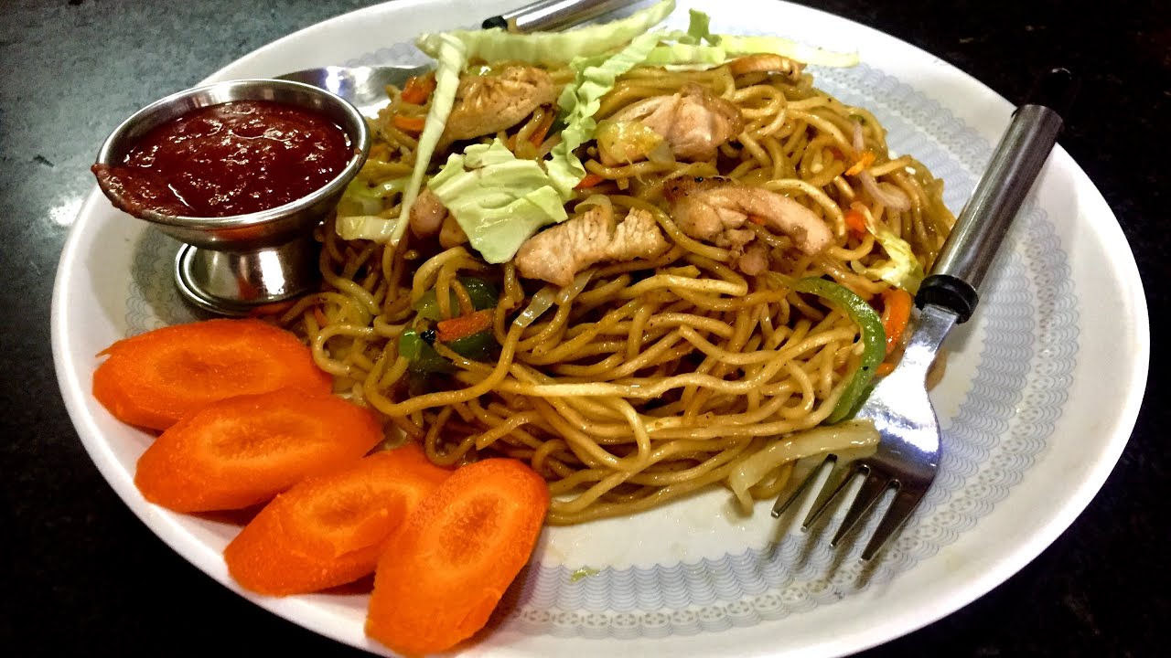 Chicken chowmein - YouTube