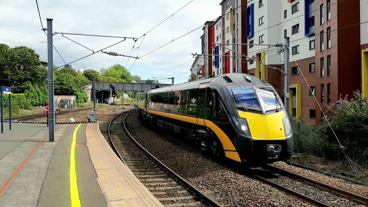 Grand Central train passes Manors station. - YouTube
