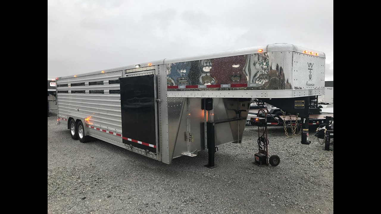 26x8 Wilson Slat Side Show Trailers - YouTube