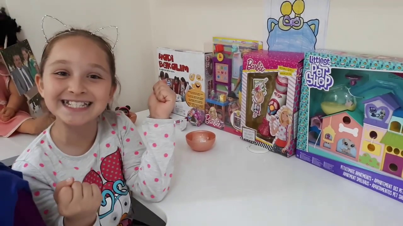 Pinki Pops: Doğum Günü Hediyeleri part 2 / ECRİN TV - YouTube