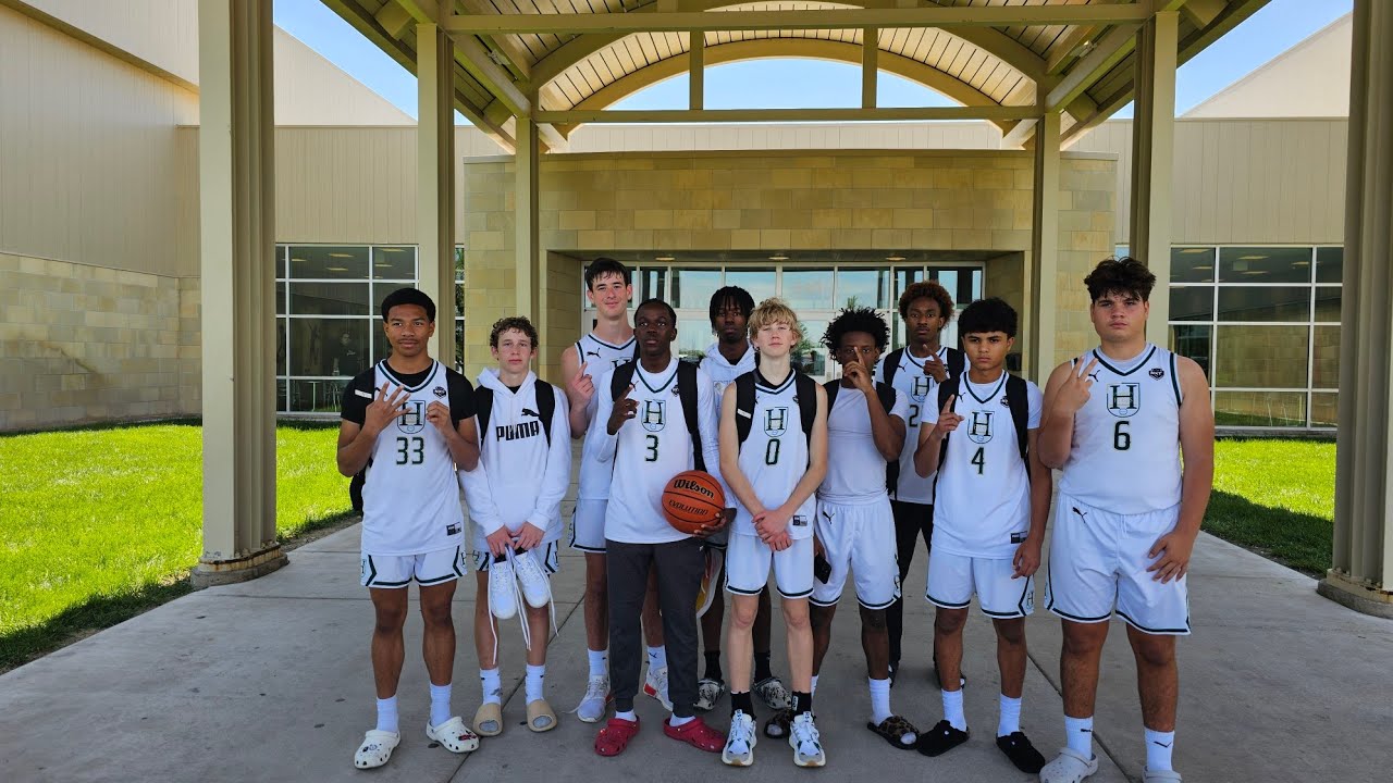 Puma NXT 15U Boys Basketball - Witchata, KS Game3 _ UofHoops v Peel ...