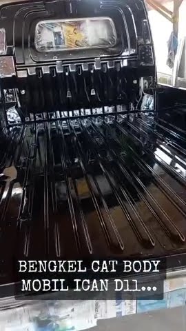 BENGKEL CAT BODY MOBIL ICAN - YouTube