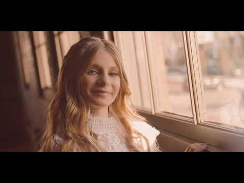 #herestoyou #azzybrooks #newmusicfriday Azzy Brooks- Here's To You ...