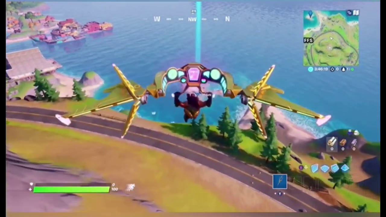EXPLORING THE FORTNITE SPACESHIP (season 13) - YouTube