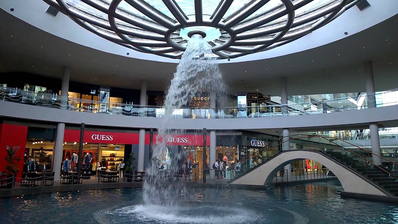 RAIN OCULUS, MBS Hotel Singapore - YouTube