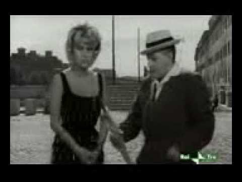 Toto&Anna Magnani"anno nuovo vita nuova" - YouTube