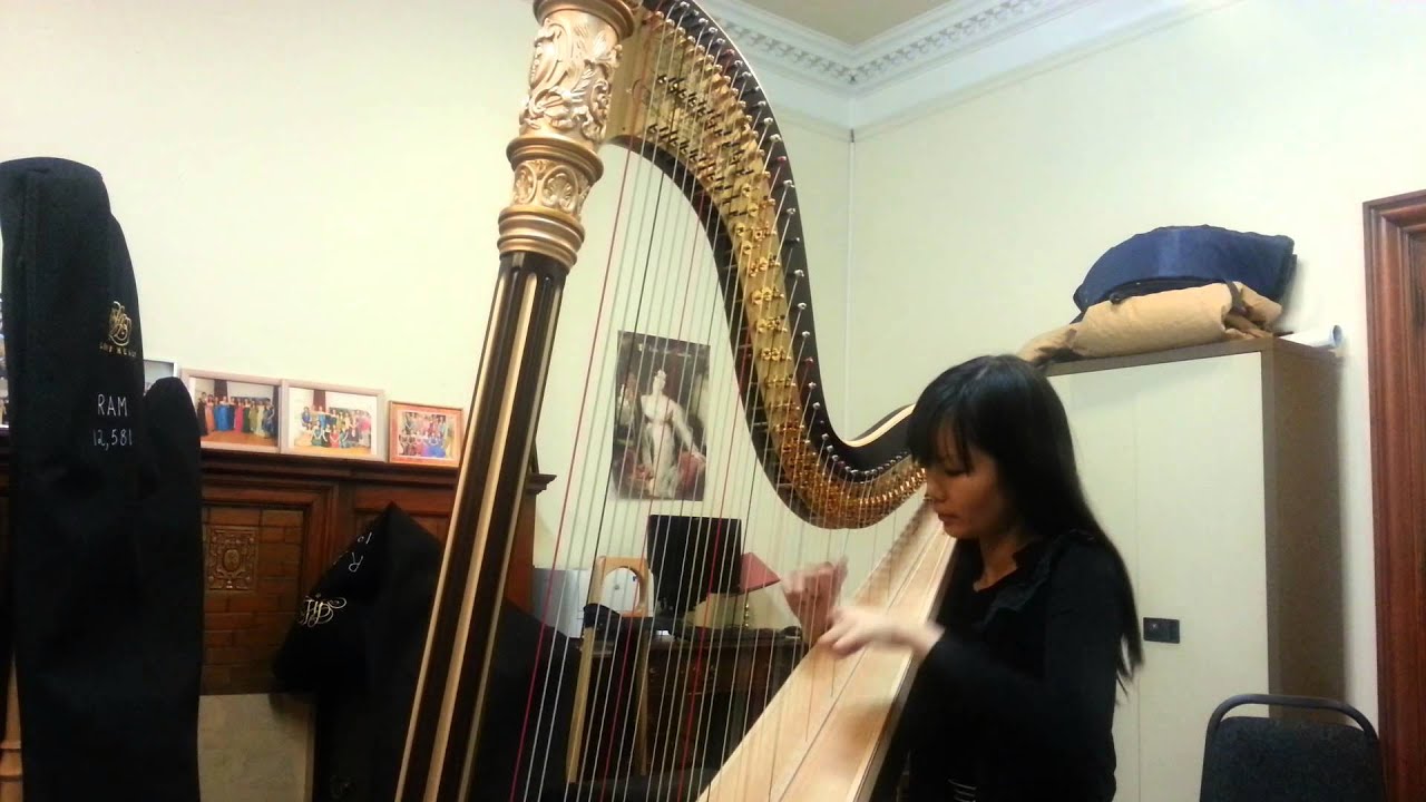 Jennifer Ho plays Britten's YPG cadenza - YouTube