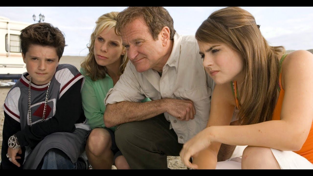 RV Full Movie Facts & Review in English / Robin Williams / Jeff Daniels ...