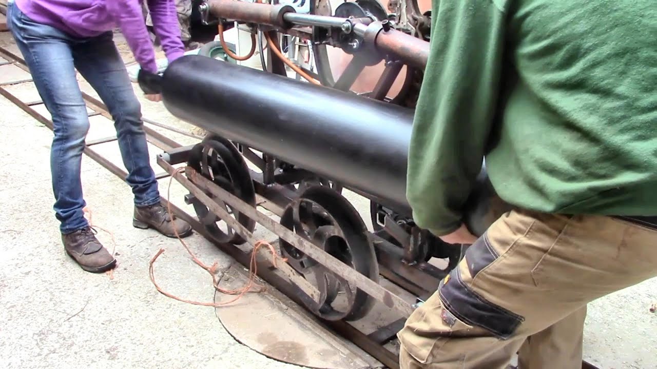 Home-Made Locomotive - PART THREE: Nearly there now!! - YouTube