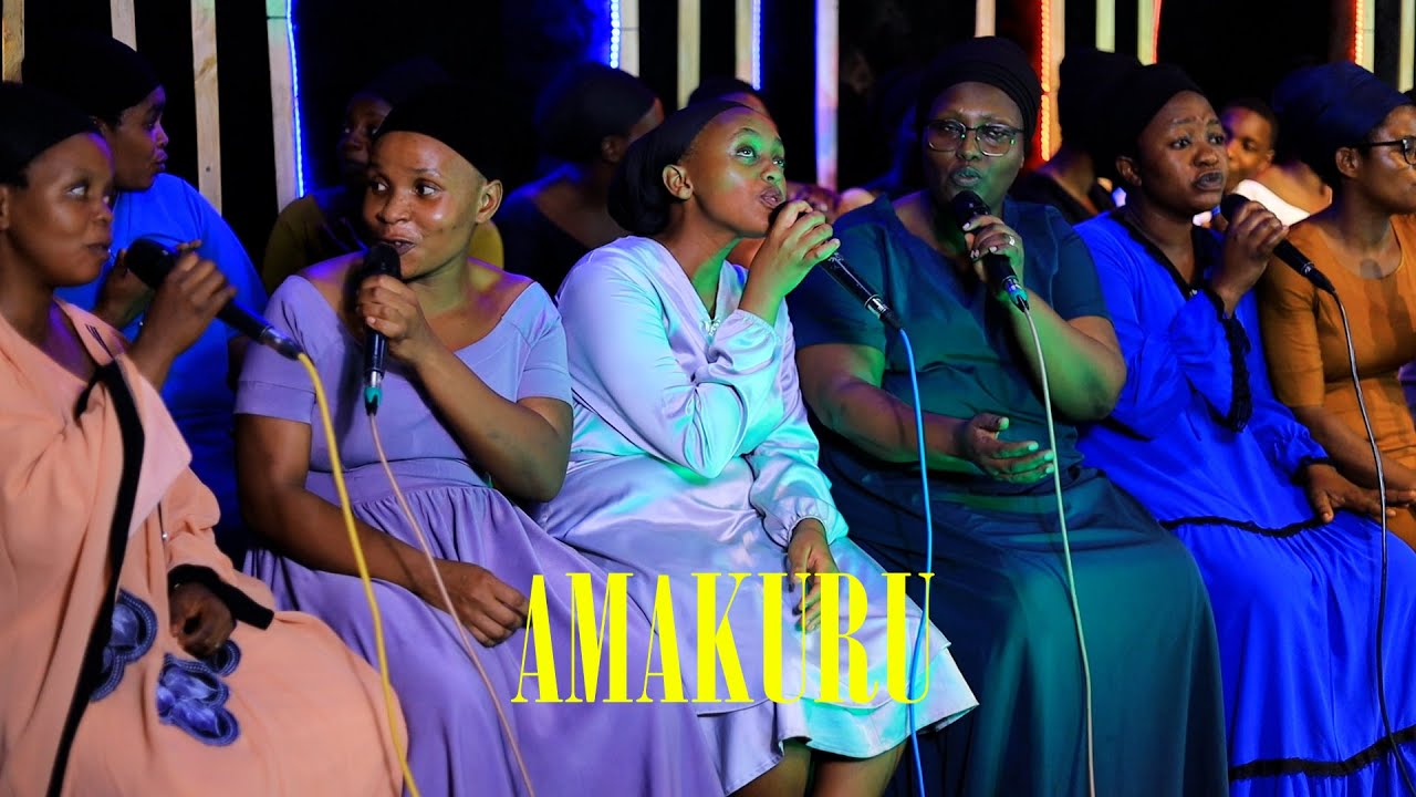 Amakuru by Hamyukuri Choir - YouTube