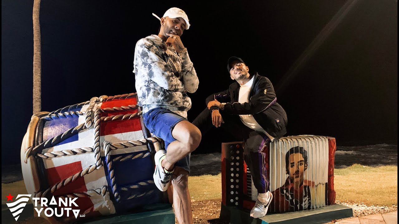 Lirico En La Casa & DJ Ballesteros - El Negro (Video Oficial) - YouTube