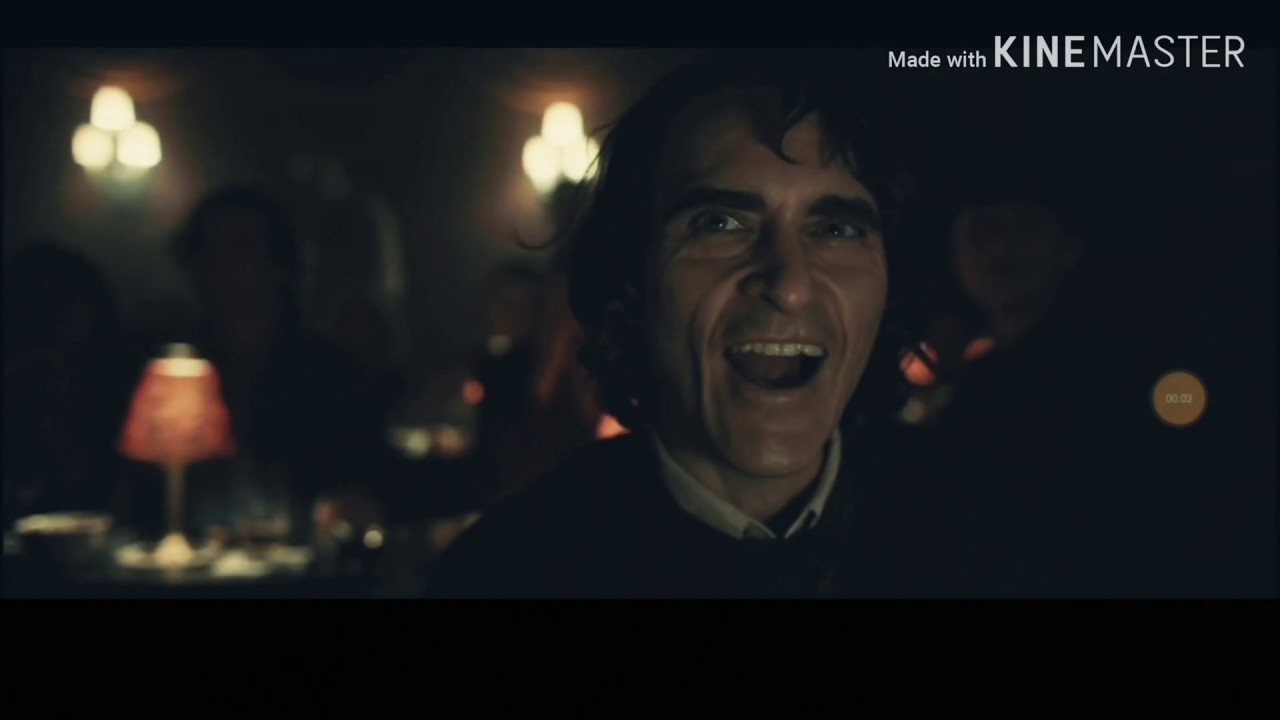 Joaquin Phoenix the joker laugh - YouTube
