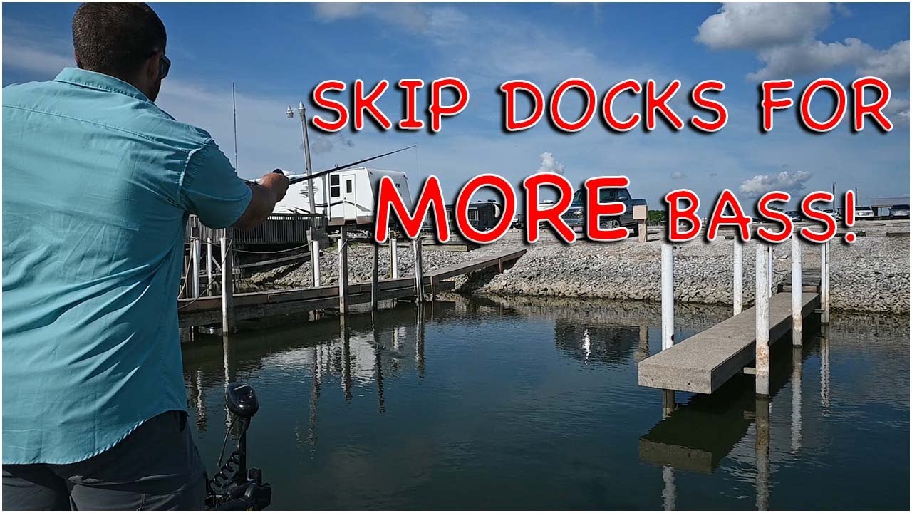 How to Skip Under Docks | Lake Erie Bass Fishing Tips - YouTube